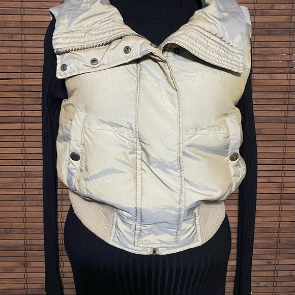Express | Jackets & Coats | Express Iridescent Beige Sleeveless Puffer ...